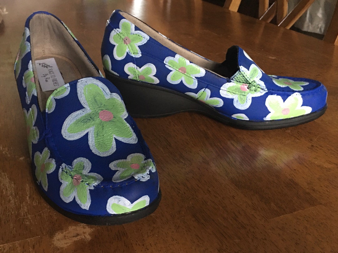 Hand Painted Cartoon Floral Loafers Thrift Flip Upcycled Shoes Size 8.5 ...