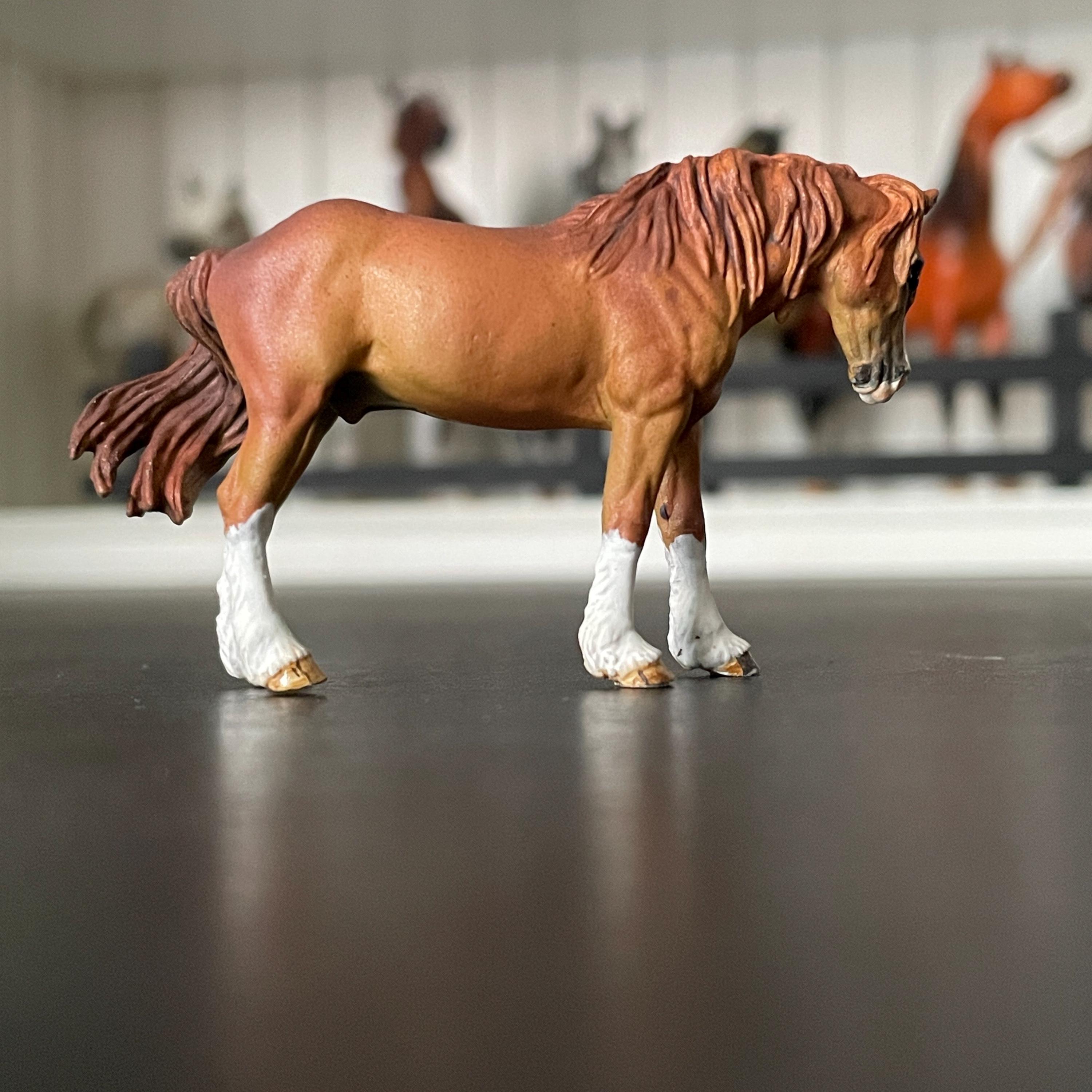 CM Sir Billiam Chestnut Draft Horse - Etsy