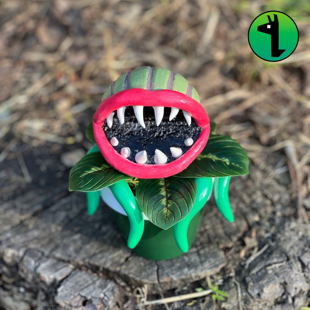 Audrey 2 Horror Gourd | Man-eating Plant, Spooky Halloween Gift, Desk ...