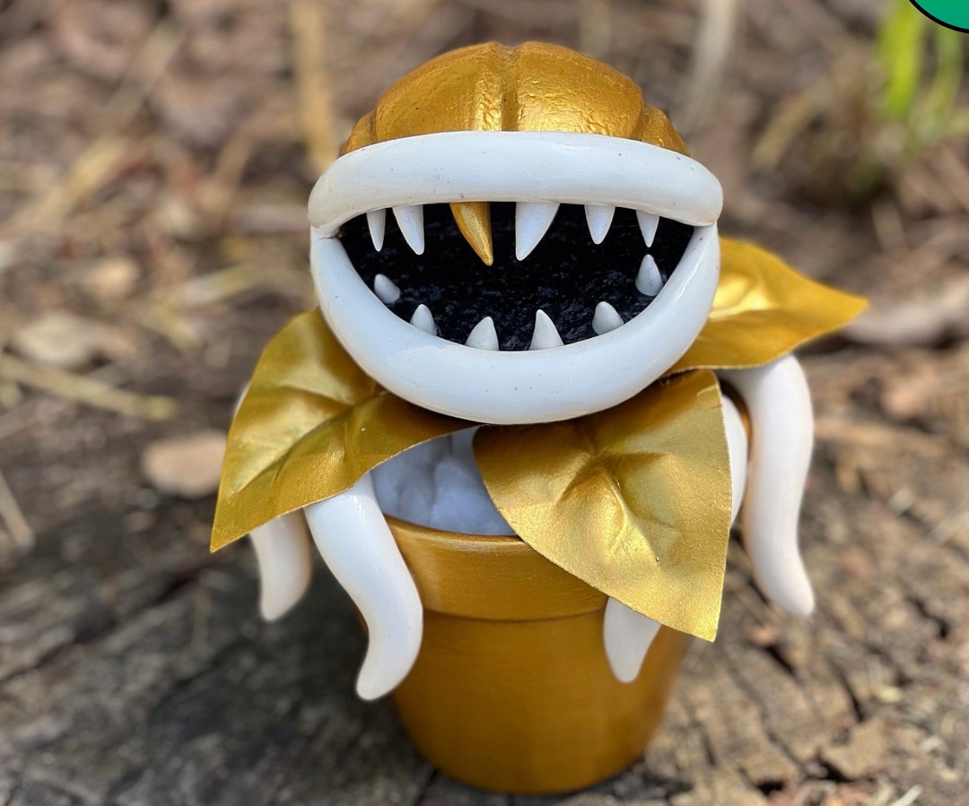 Gold Horror Gourd | Man-eating Plant, Spooky Halloween Gift, Desk Decor ...