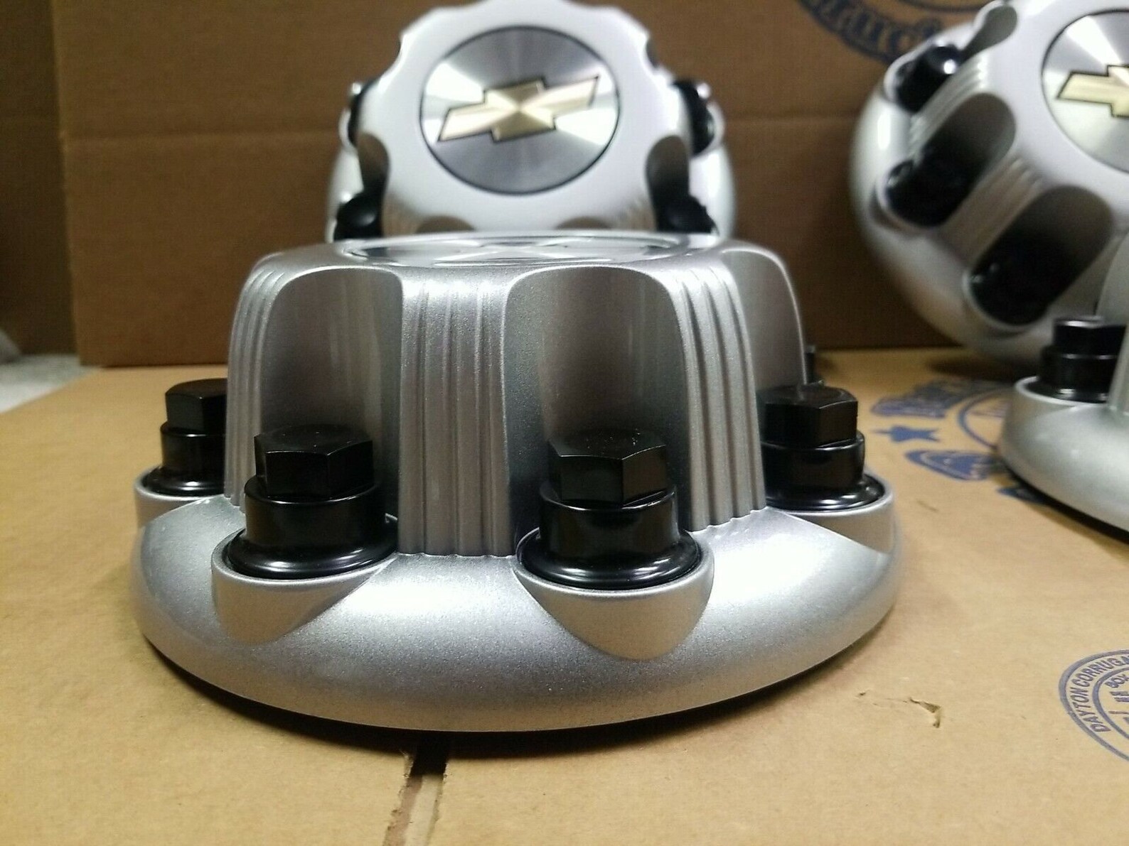 4pcs New Silver 8 Lug Center Cap Chevy Express Van Hd Trucks 2500 3500 ...