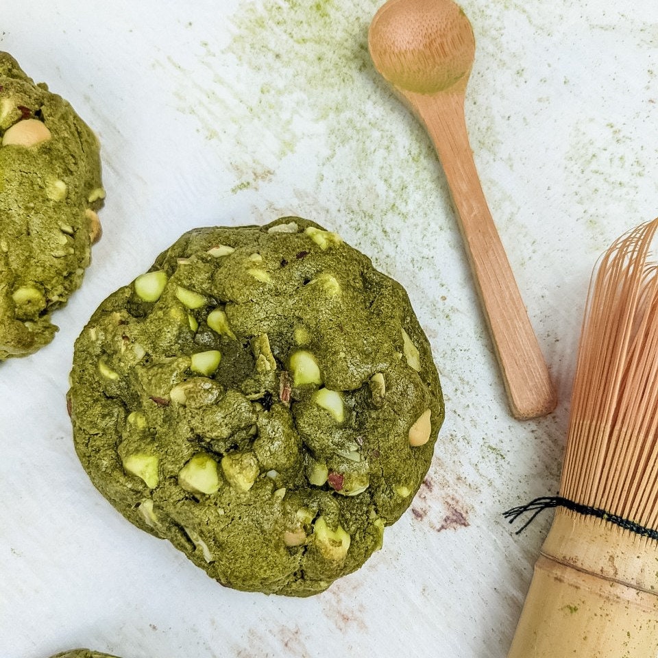 Medley Box of 6 Assorted Cookies, Sea Salt Chocolate Chips, Matcha ...
