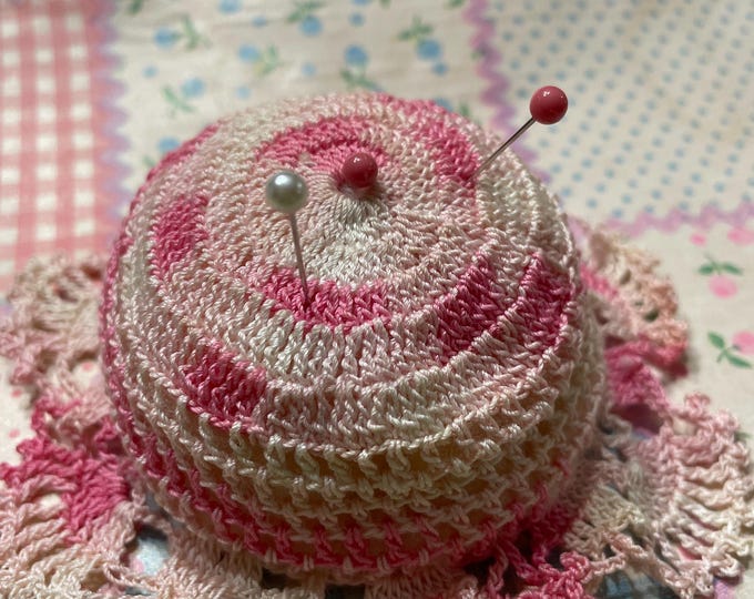Vintage Crocheted Shades of Pink Pin Cushion Pin~ Pin Holder~ Lovely ...