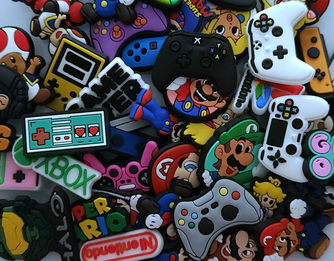 MARIO Croc Charms post 1/6 GAMING CONTROLLERS Luigi Princess Peach Toad ...