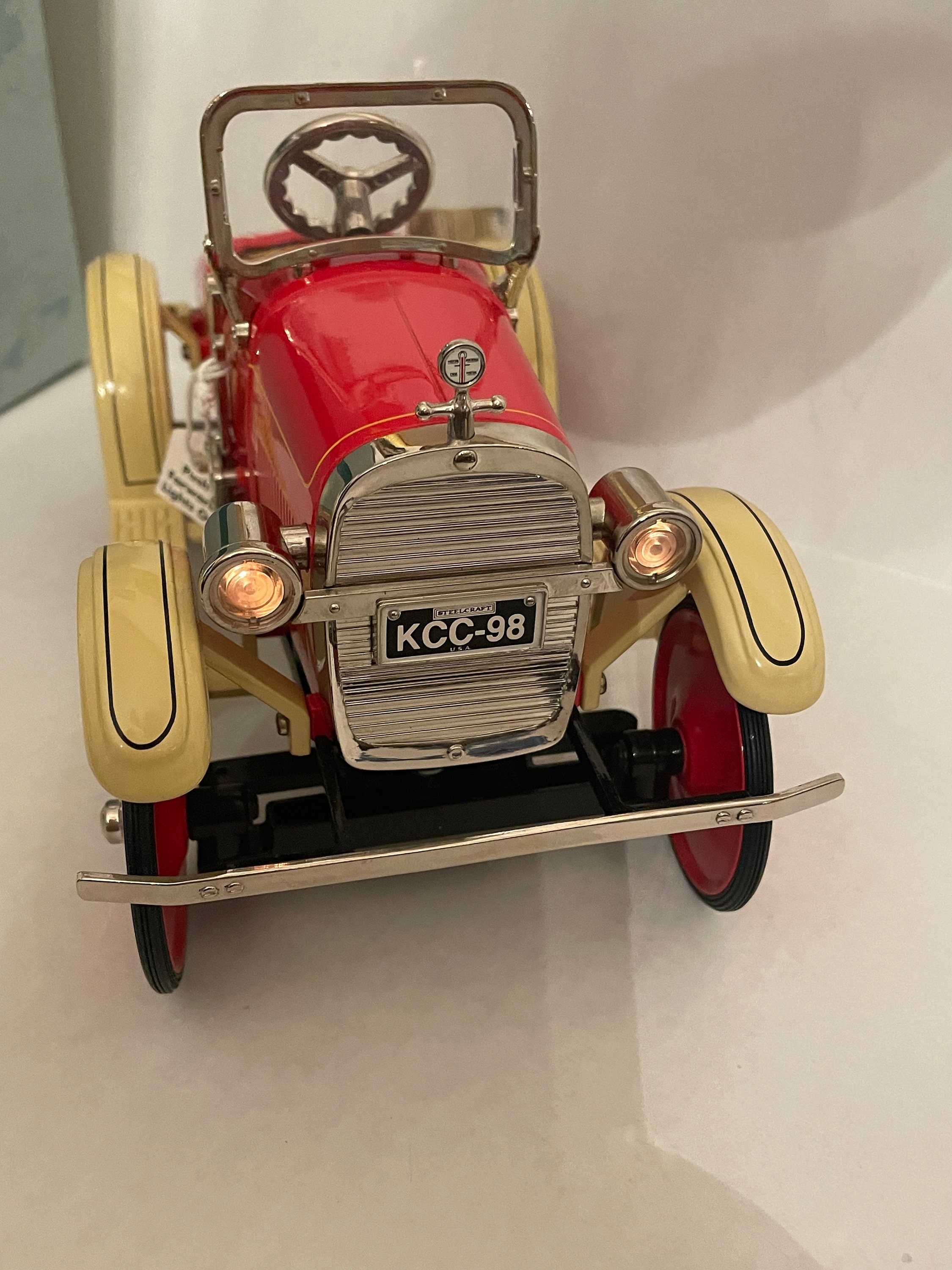 Hallmark Kiddie Car Classics, 1926 Steelcraft Speedster Luxury Limited ...