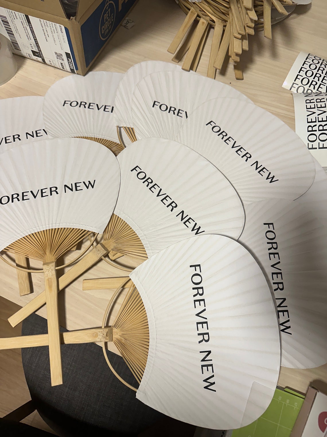 Personalised Paper Paddle Fans | Wedding Favours | Hens | Hand Held Fan ...