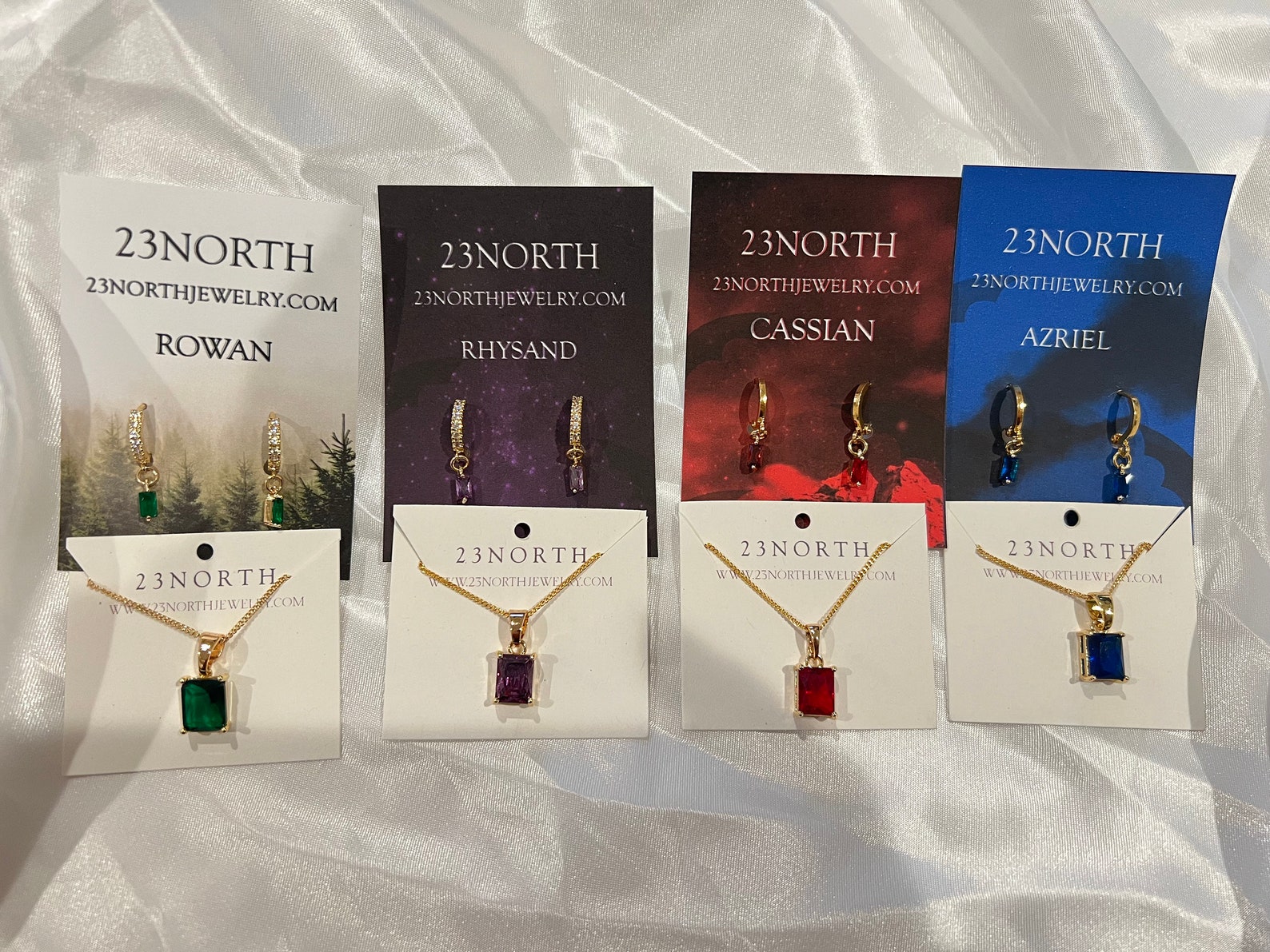 Book Boyfriend Necklace Gold Fill Crystal ACOTAR Cassian Rhysand ...