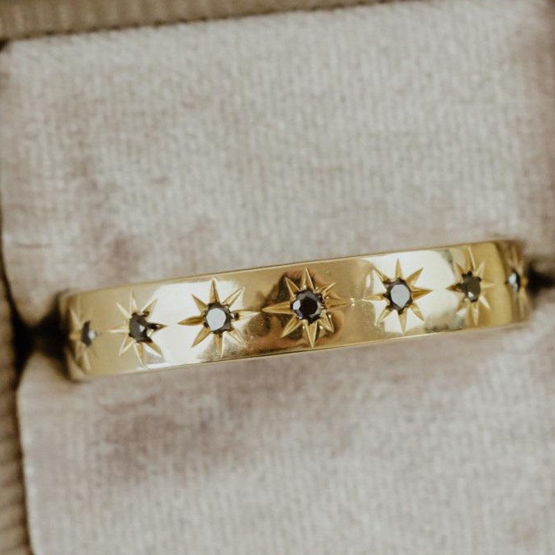 Star Wedding Band - Etsy