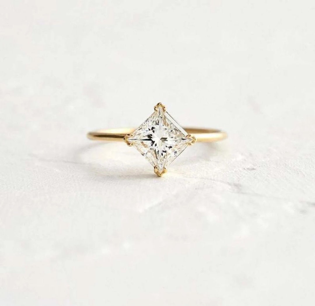 2 CT Princess Cut Moissanite Engagement Ring, 14K Solid Gold Princess Cut Kite Set Solitaire ...