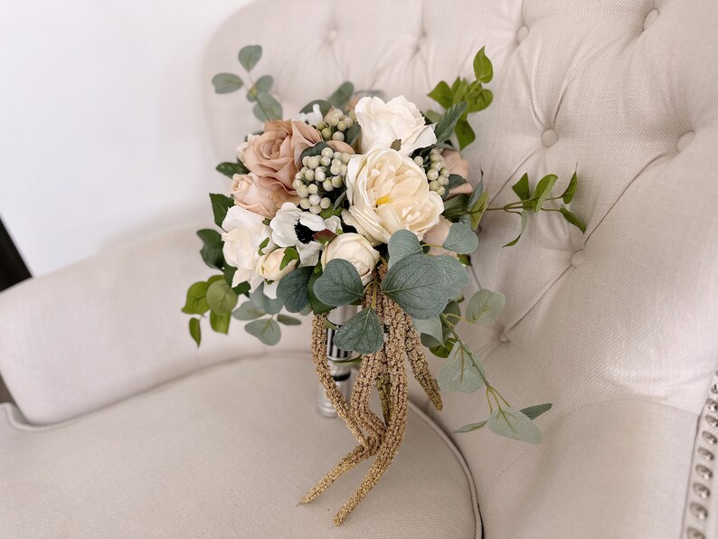 Star Wars Inspired Lightsaber Handle Wedding Bouquet | Faux Greenery ...