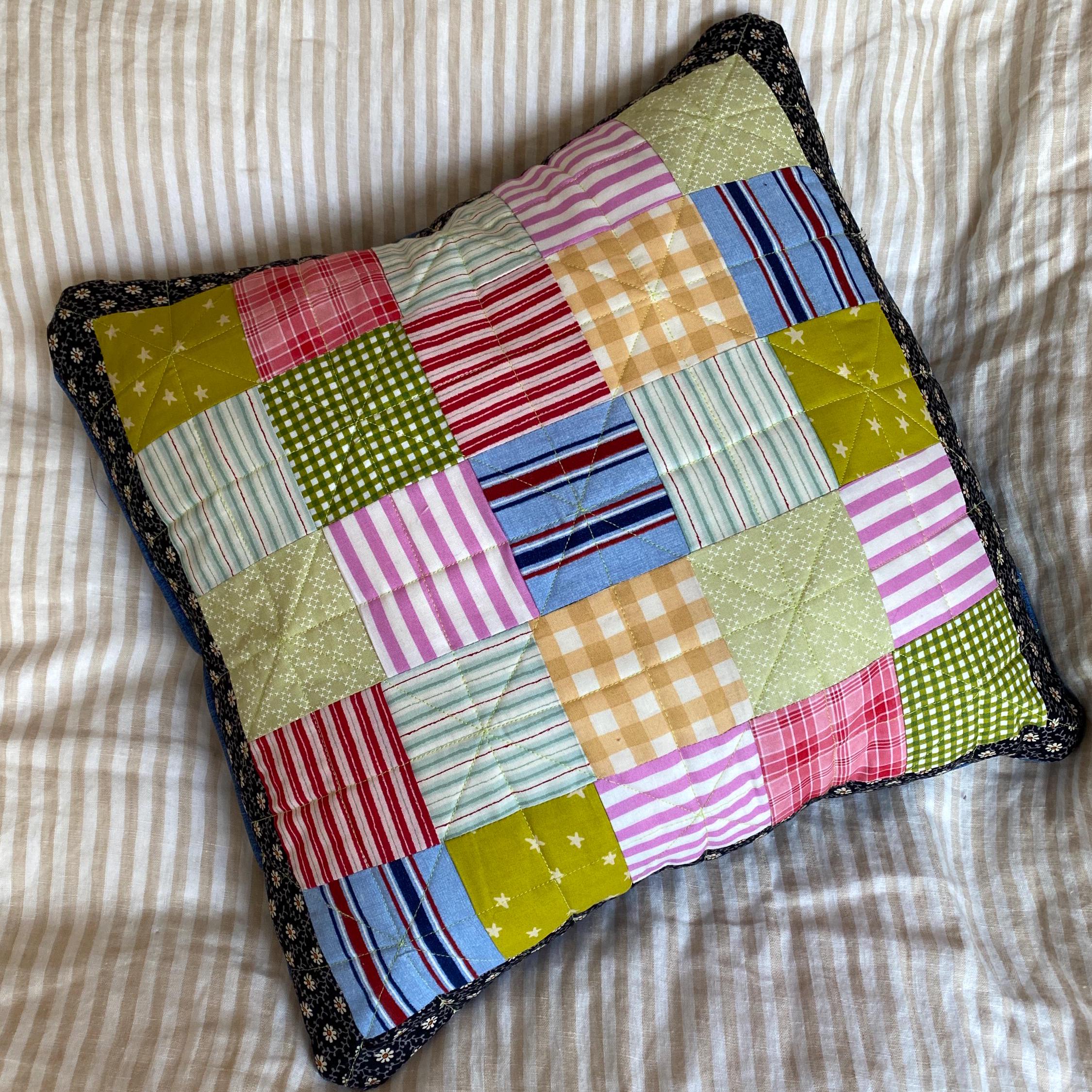 SEWING TUTORIAL Quilted Patchwork Throw Pillow Tutorial for Beginners ...