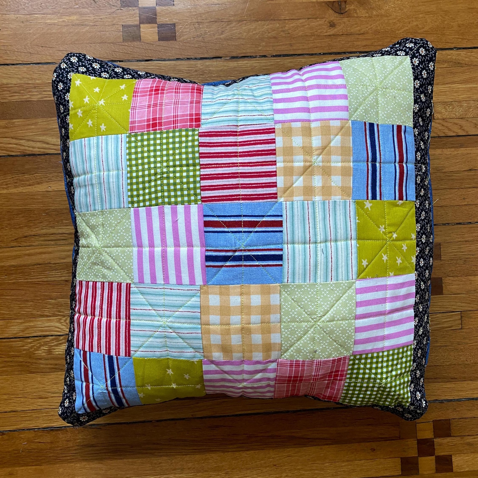 SEWING TUTORIAL Quilted Patchwork Throw Pillow Tutorial for Beginners ...