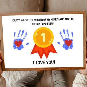 Father's Day Handprint Craft Medal Gift for Dad From Kids Father's Day ...