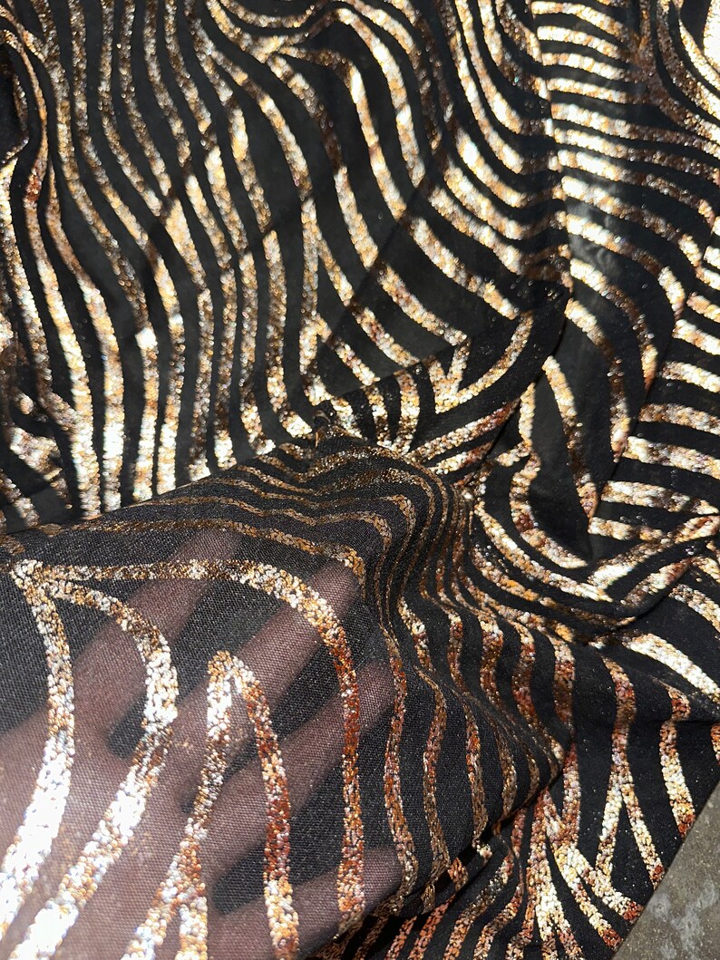 Royal Metallic Swirls Design on Mesh - Etsy