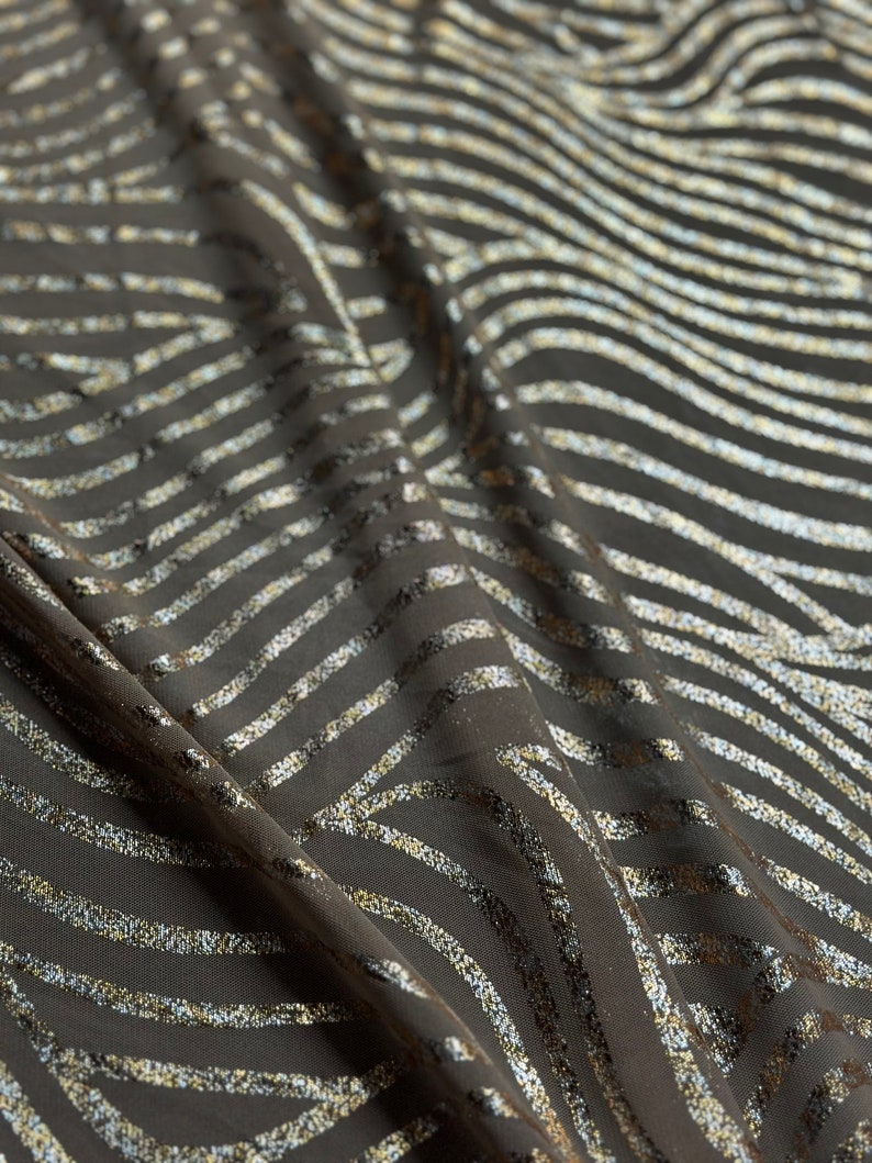 Royal Metallic Swirls Design on Mesh - Etsy