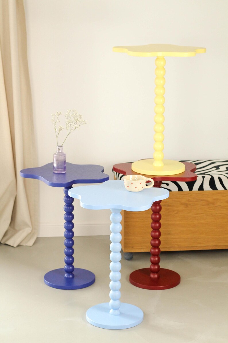 Lacquered Table, With Wavy Oval Shape, Side Table on One Leg, Color ...