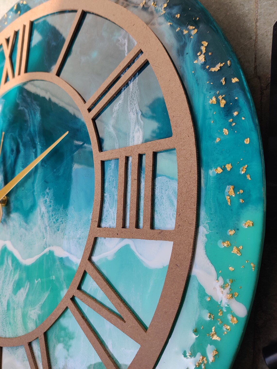 Seaside Serenity Ocean-inspired Resin Wall Clock - Etsy