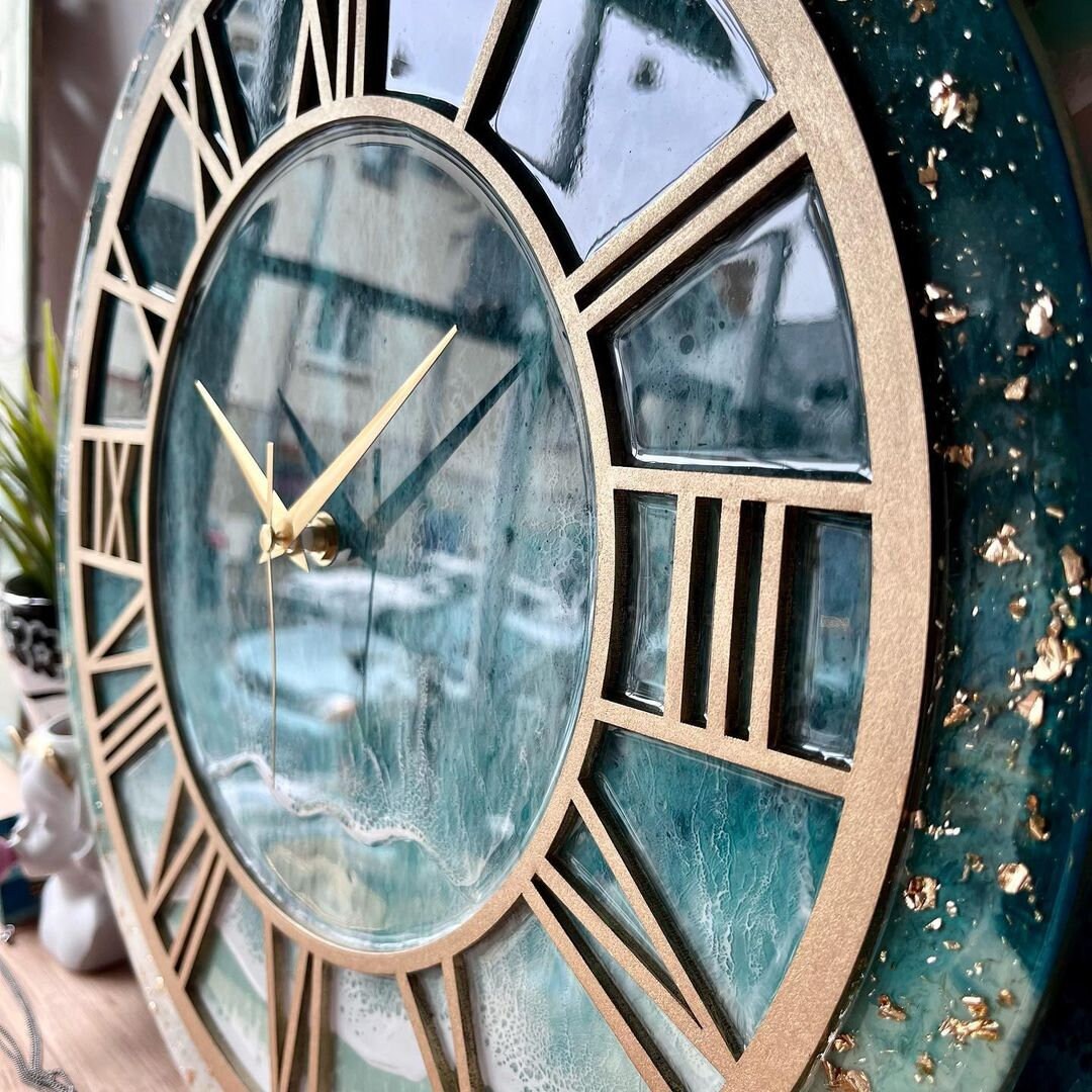Seaside Serenity Ocean-inspired Resin Wall Clock - Etsy