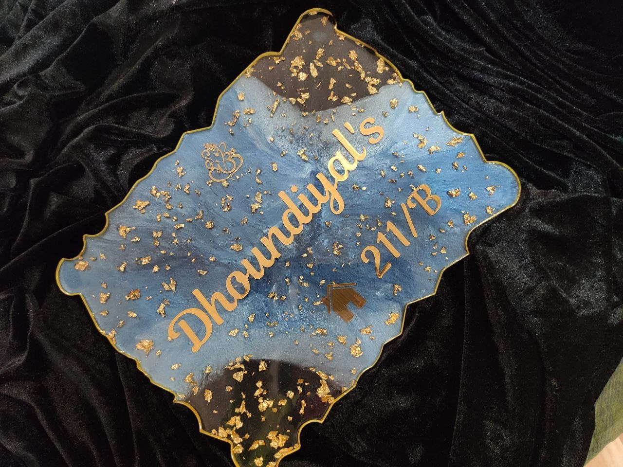 9 *12 Customizable Resin Name Plate - Etsy