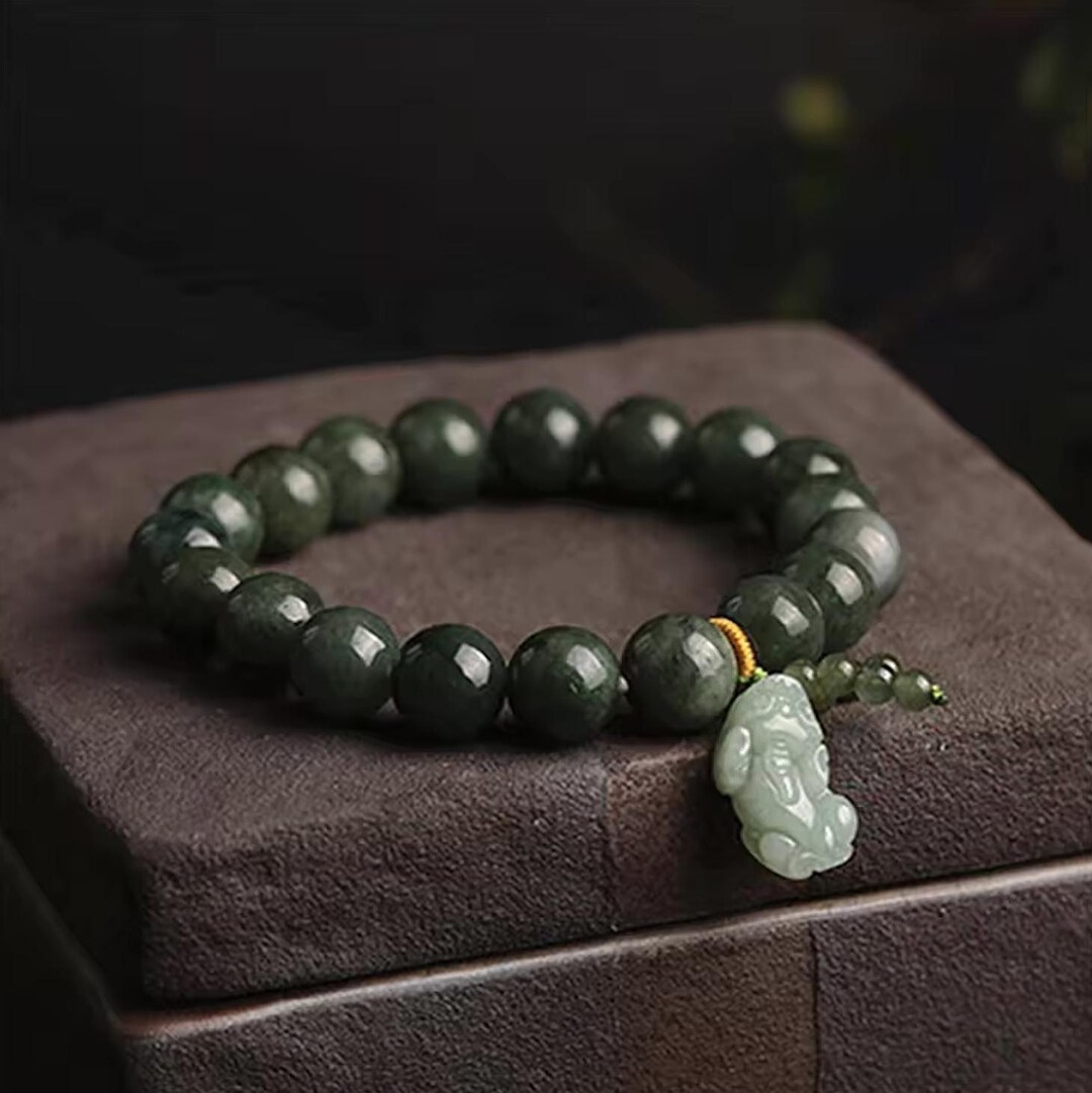 Jade Bracelet, Pixiu Engraved Charm, Crystal Healing Bracelet ...