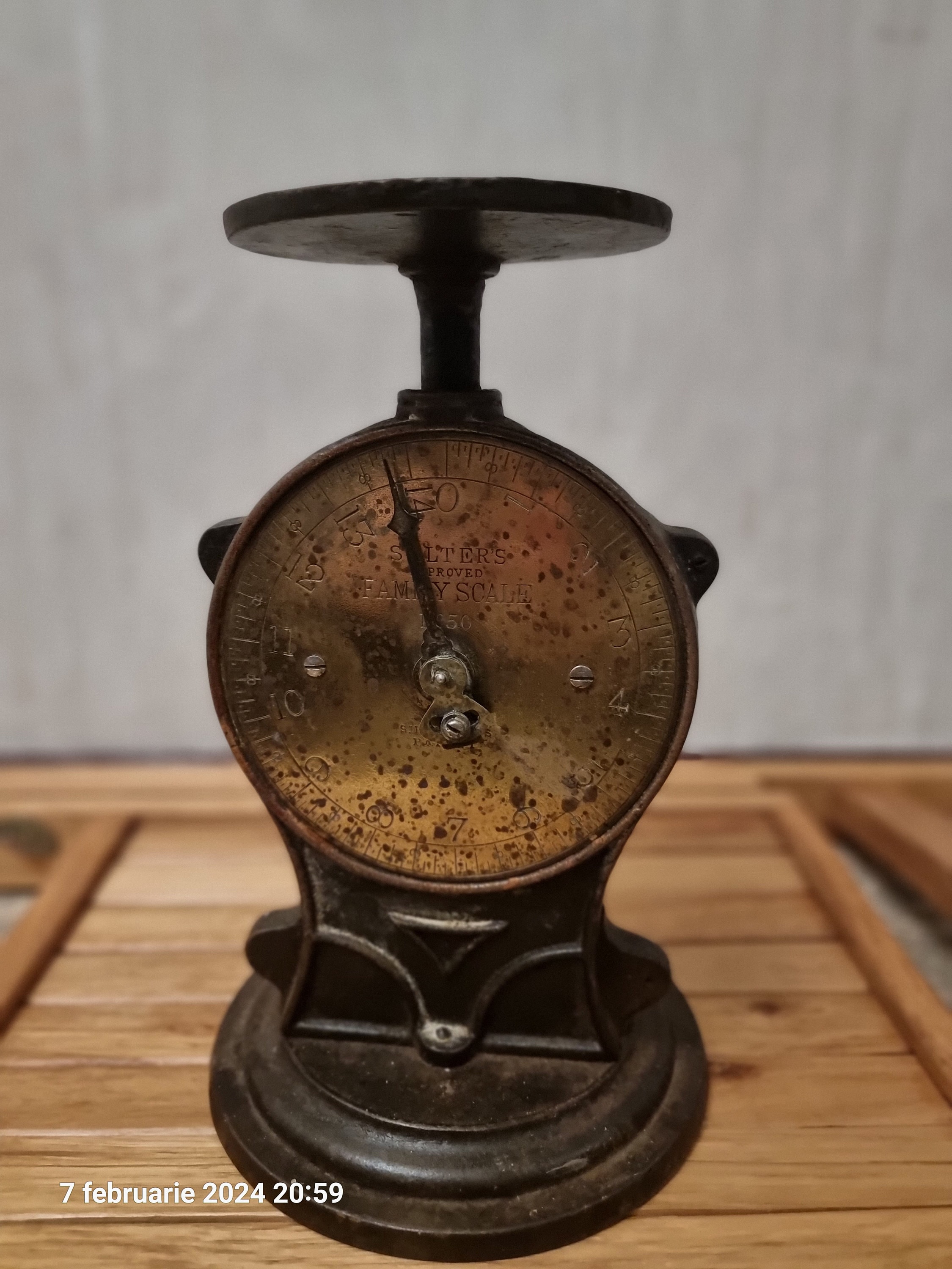 Antique Old Rare Salter's Family Scale No.50 Cast Iron Weighing Machine ...