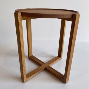 Wooden Round Chestnut Coffee Table, Modern Coffee Table, Round Coffee ...