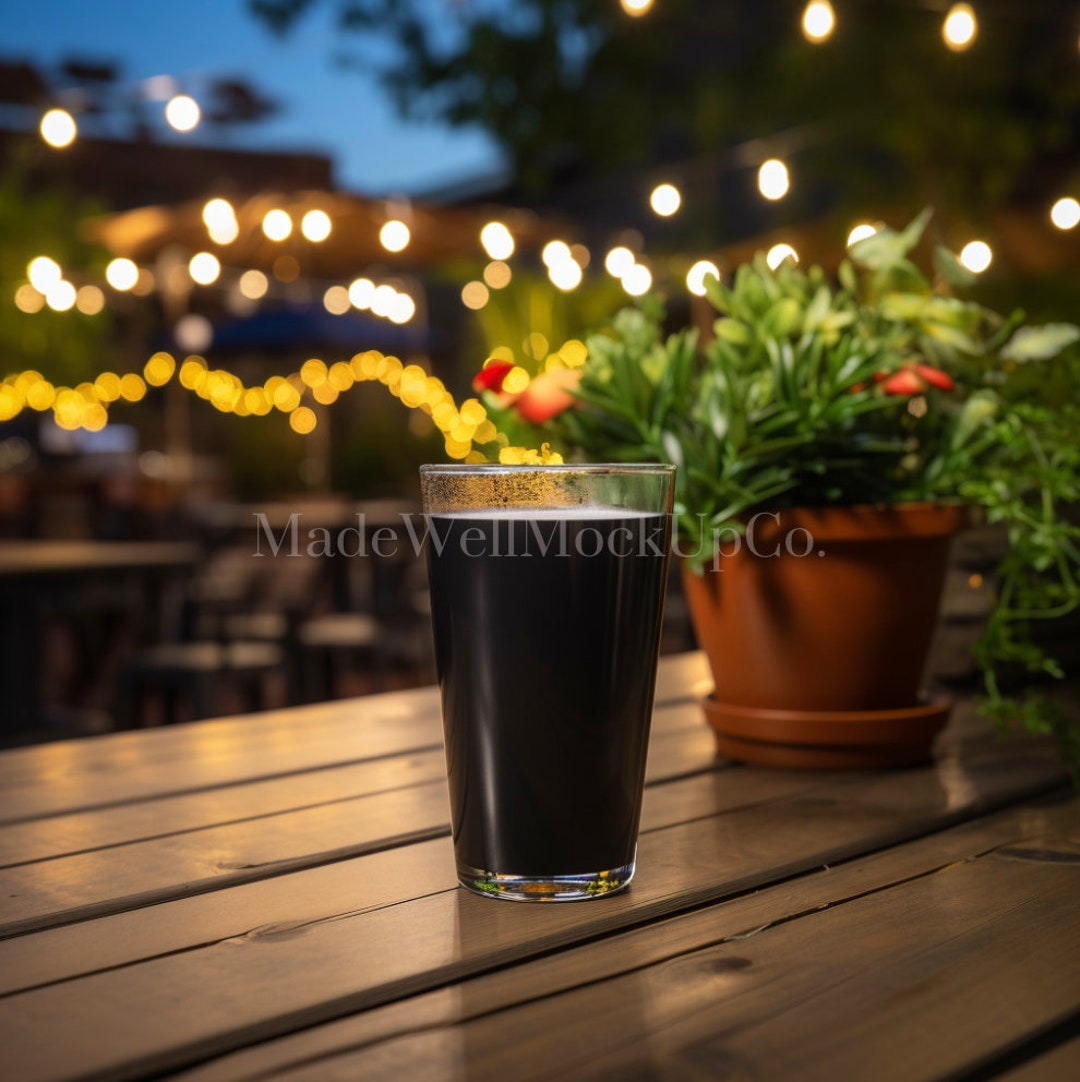 Pint Glass Mock Up, Pint Glass Mock Ups, 16oz Pint Glass Mock Up, Clear ...