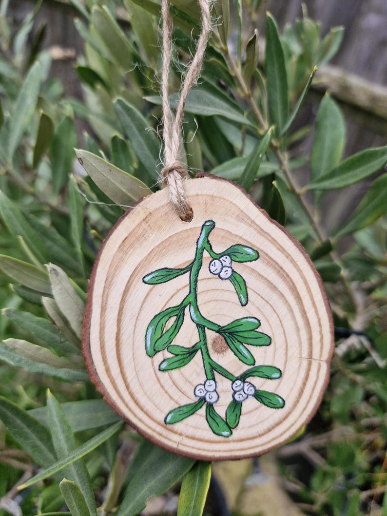 Hand-painted Mistletoe Wood Slice Christmas Ornament - Etsy