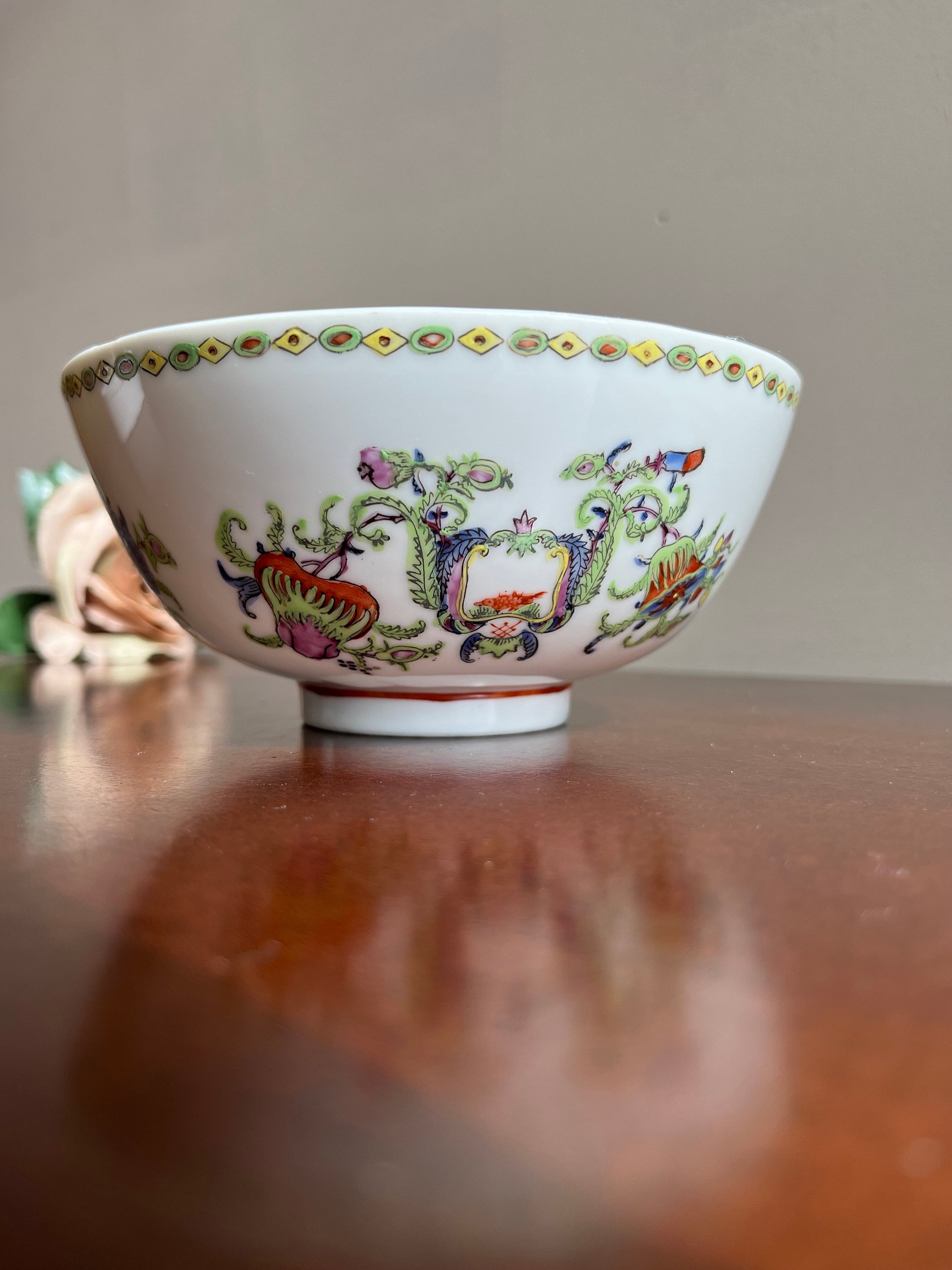 JAPANESE PORCELAIN WARE Hand Painted in Hong Kong, 6 Inch Wide, 3 Inch ...