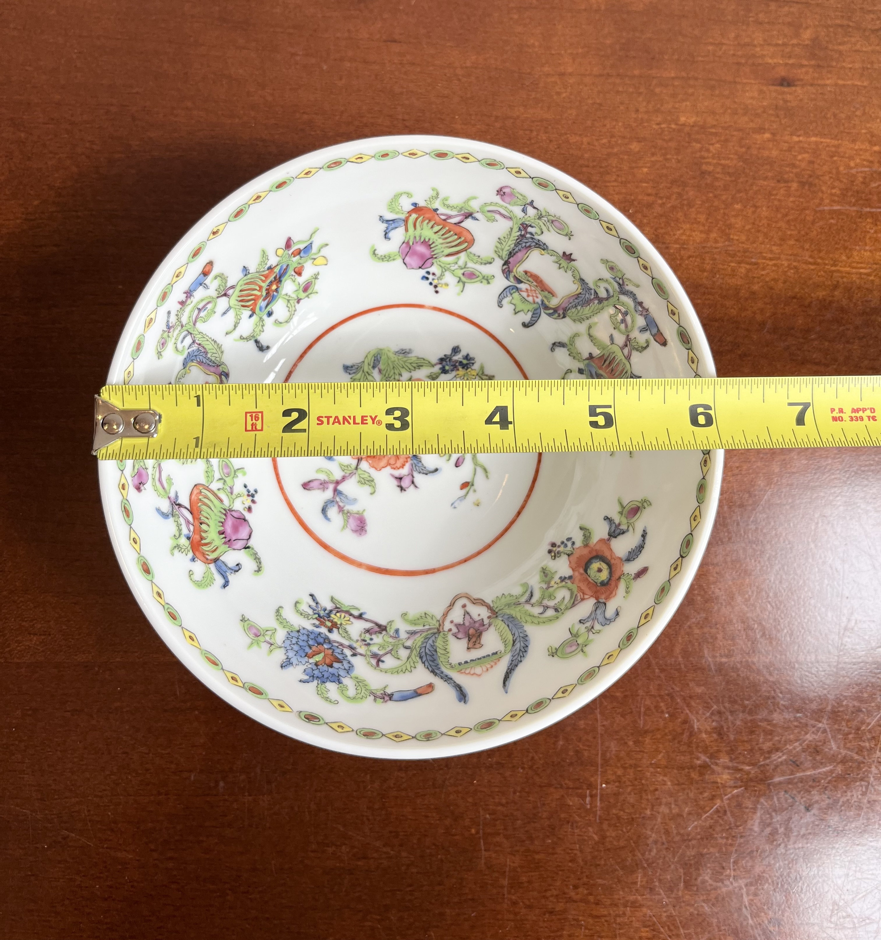 JAPANESE PORCELAIN WARE Hand Painted in Hong Kong, 6 Inch Wide, 3 Inch ...