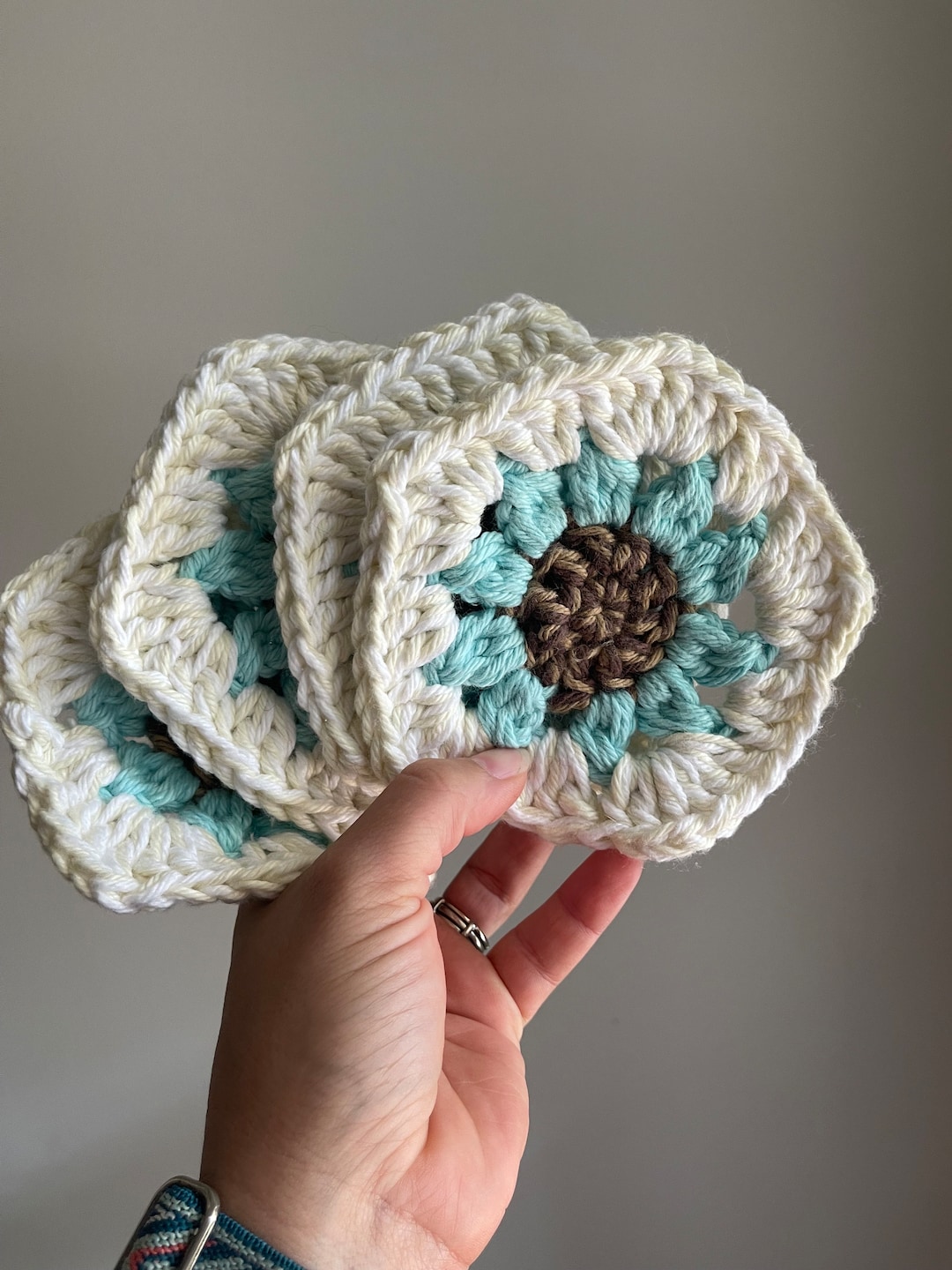 FLOWER 4pc Coaster Set Cute Blue and White Flower Crocheted Coaster Set ...