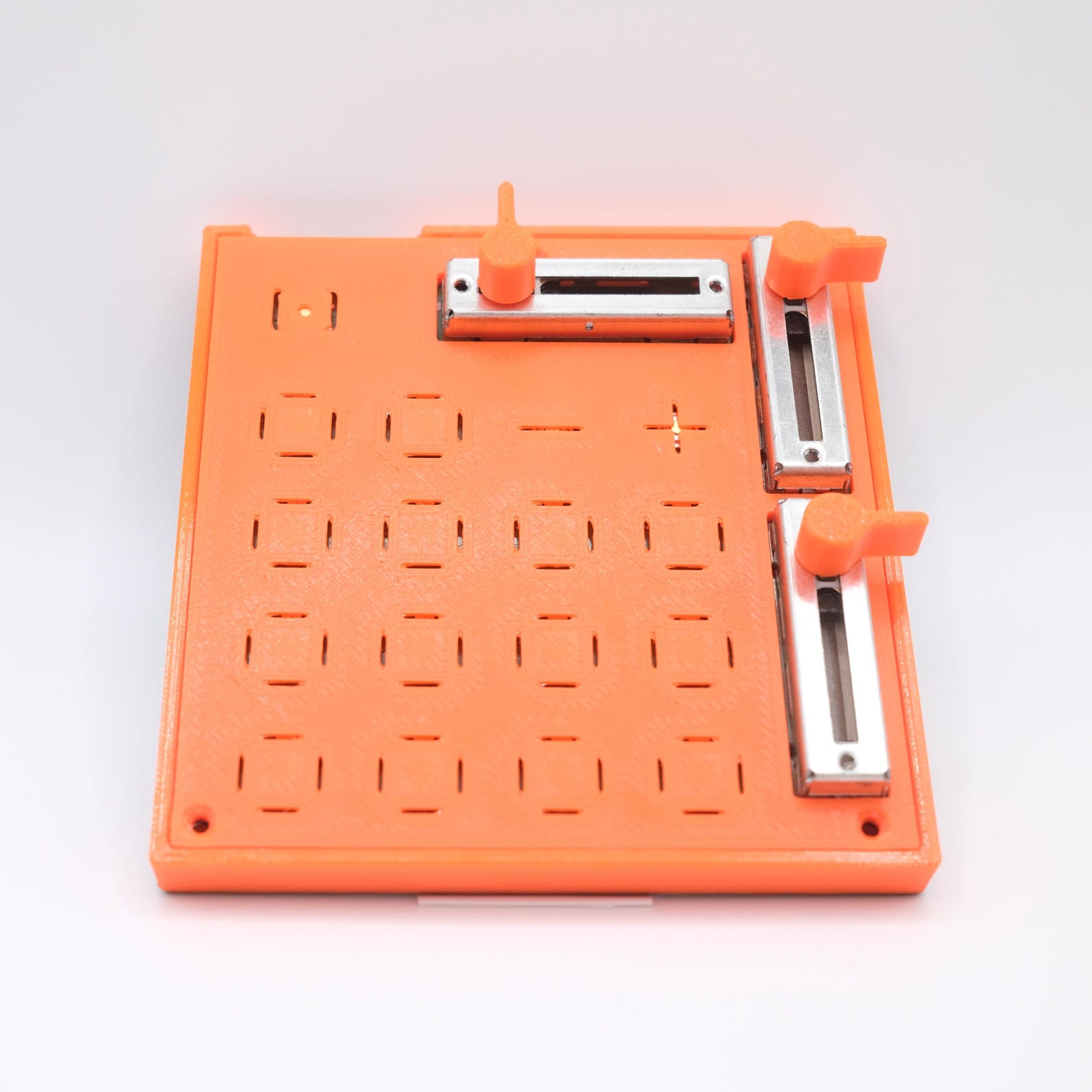 Mini MIDI Slider 51: Compact Drum Pad Controller - Etsy