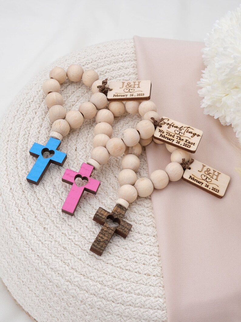 Rosary Favors for Wedding Guests, Personalized Church Wedding Favors ...
