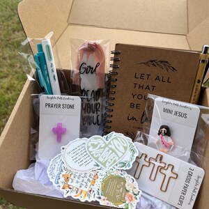 Bible Journaling Starter Kit | Mini Bible Study Kit | Cute Gift | Faith ...
