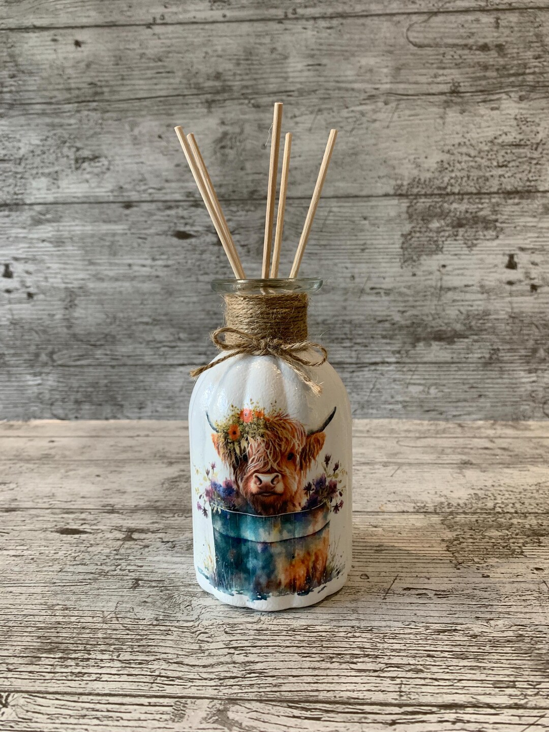 Reed Diffuser Bottle With Highland Cow Design and 5 Free Reeds - Etsy