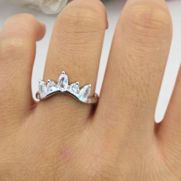 Chevron Wedding Band - Etsy