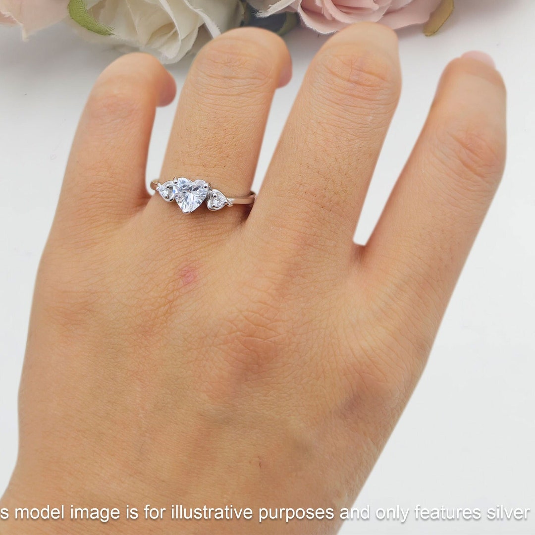 Three Stone Heart Promise 0.93CT Bridal Band Women Ring Cubic Zirconia ...