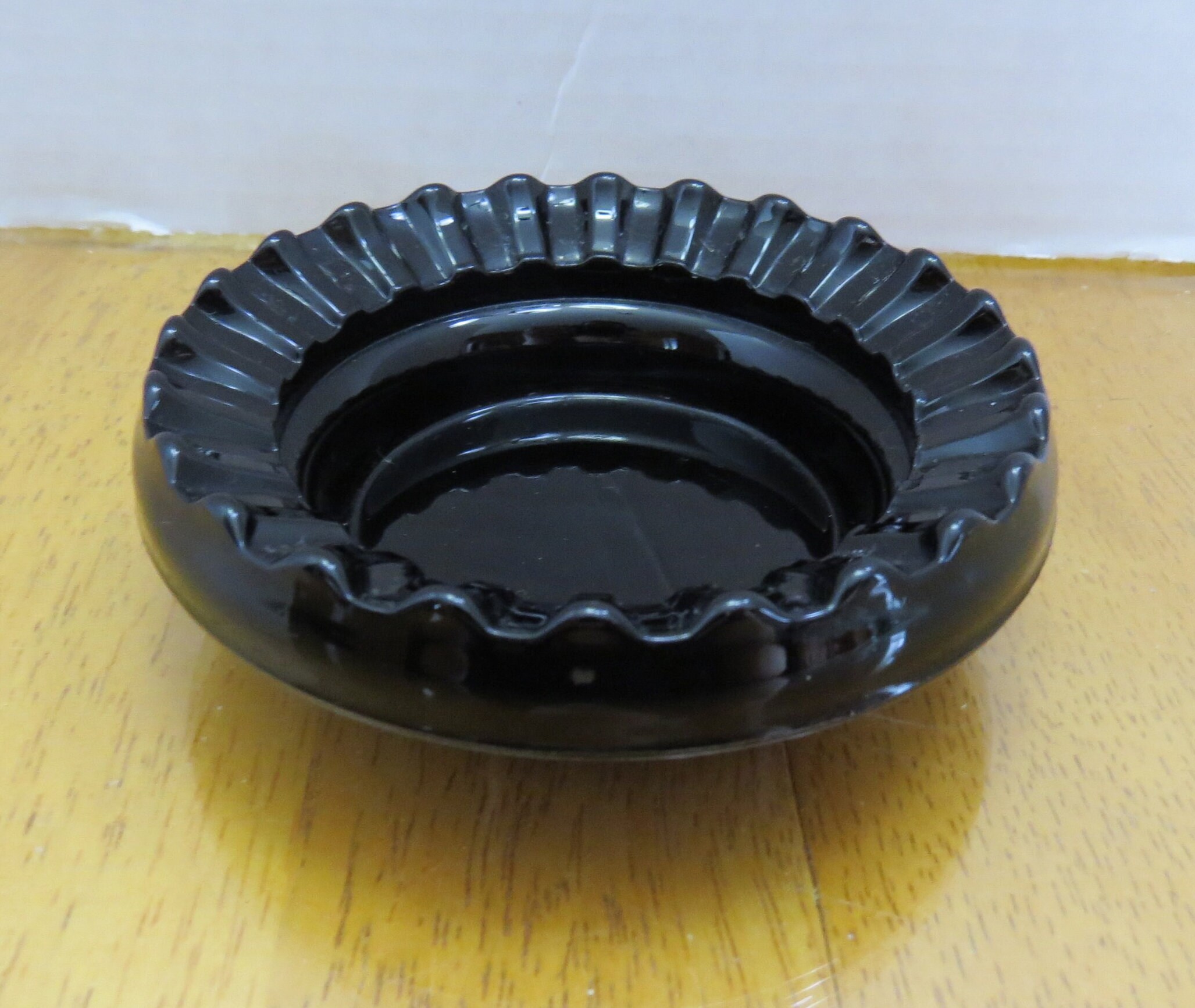 Vintage FLAT / Empty Pocket / BLACK Glass Ashtray 9.5cm 4.5'' Width - Etsy