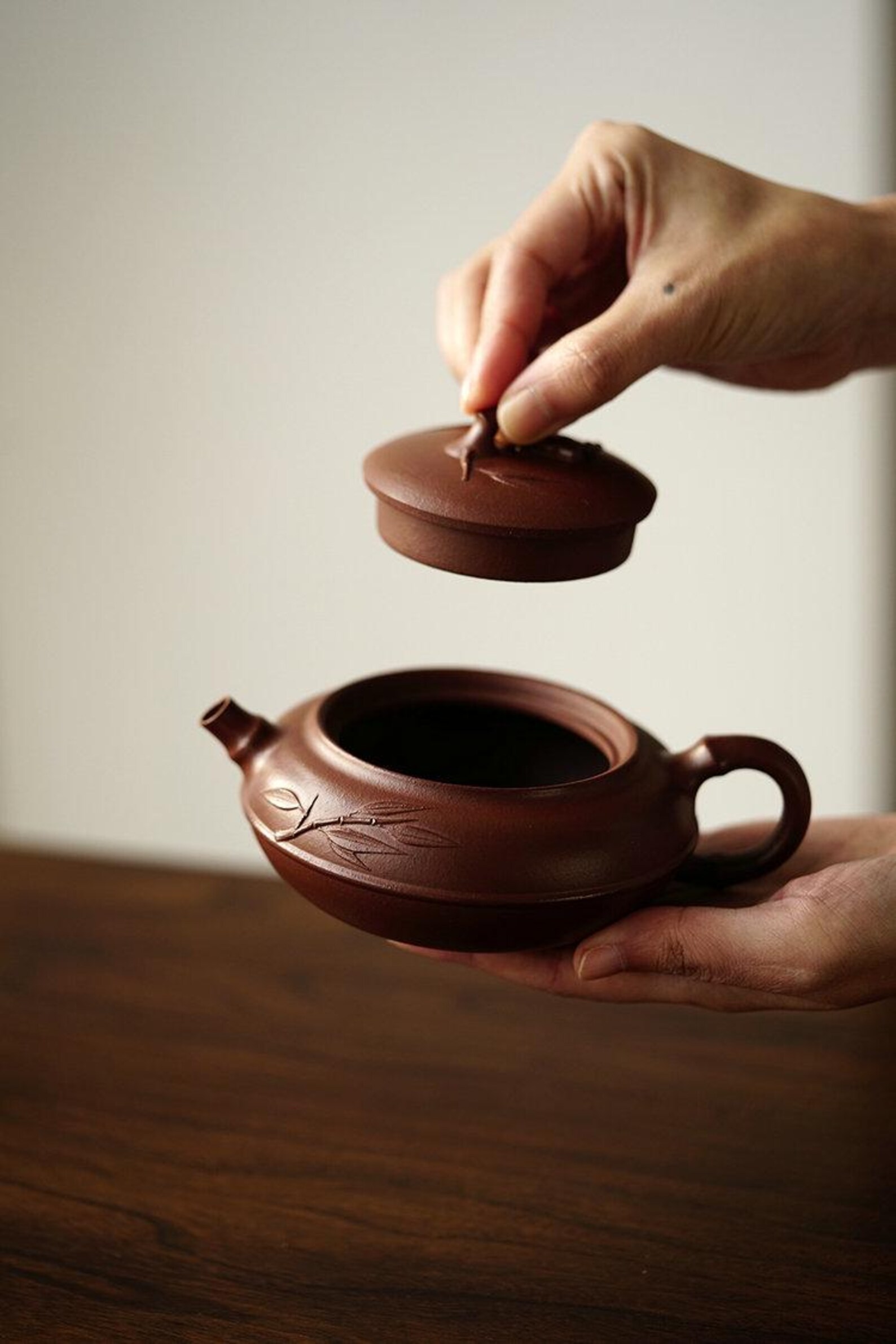 250cc Chinese Yixing Dicaoqing Clay Teapot Chengzhu Tea Pot Zisha ...