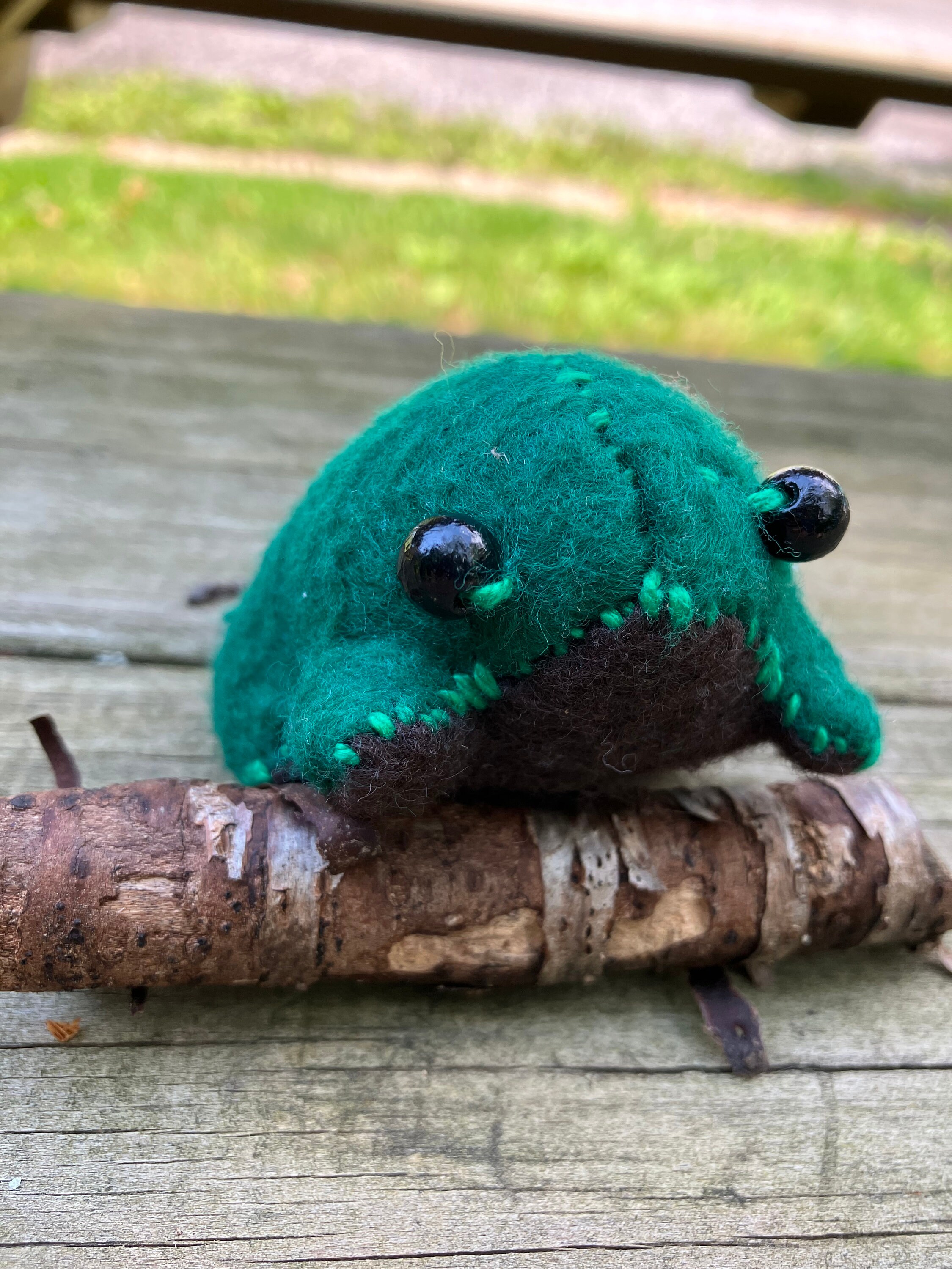 Felt Frog - Etsy