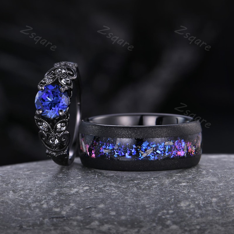 Black Gold Ring - Etsy