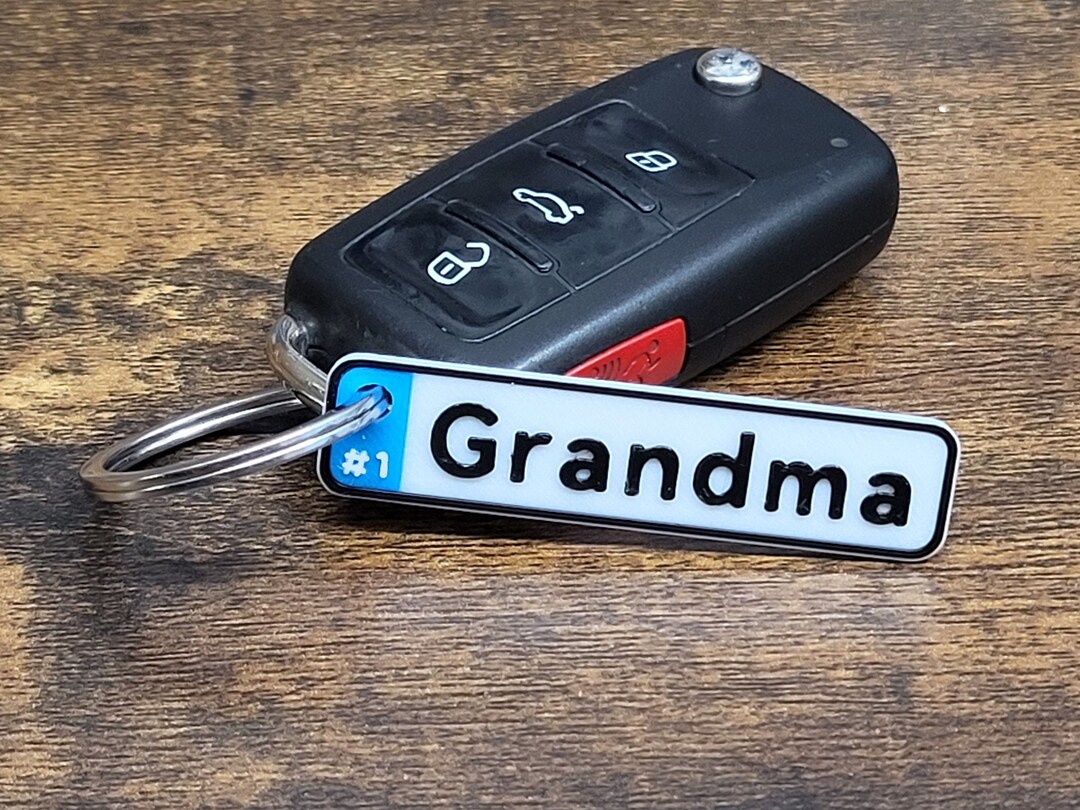 Personalized European License Plate Keychain, Custom Euro Number Plate ...