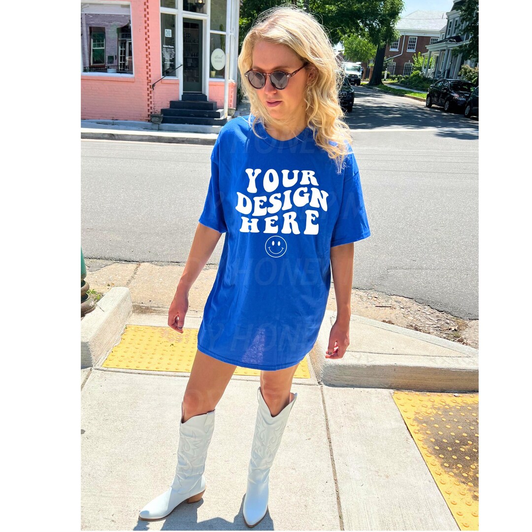 Gildan 5000 Royal Blue Shirt Mockup Oversized Blue Shirt Model Mockup ...