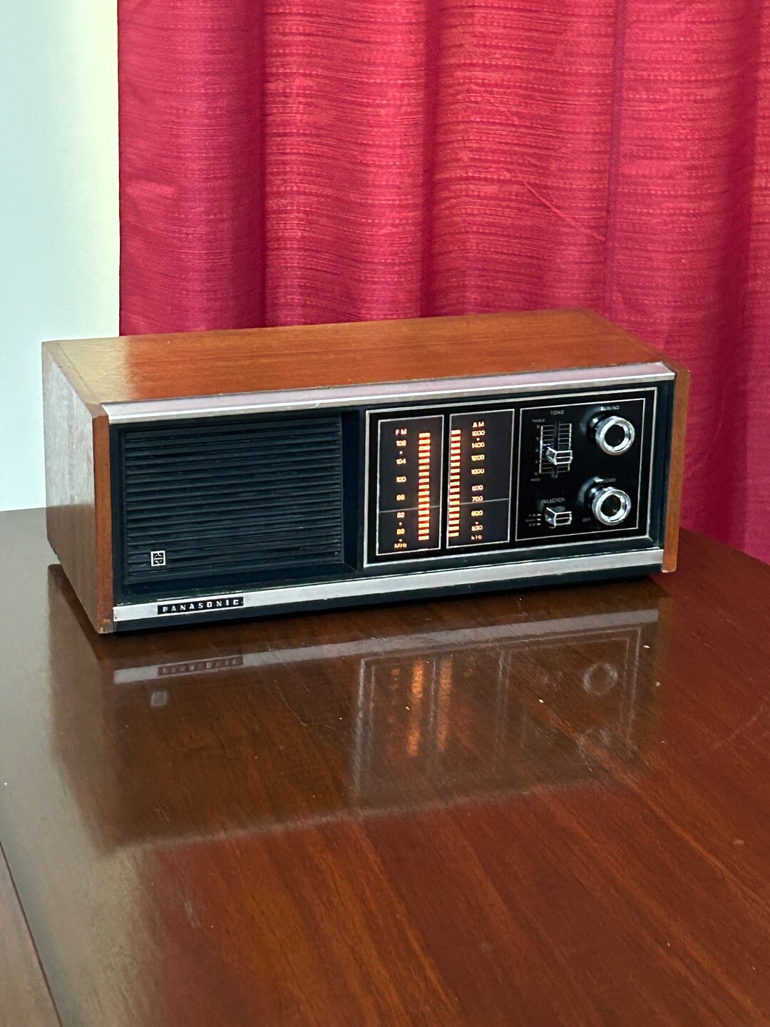 Vintage Panasonic Am/fm Table Radiomodel RE-7173. From 1974. Clean and ...