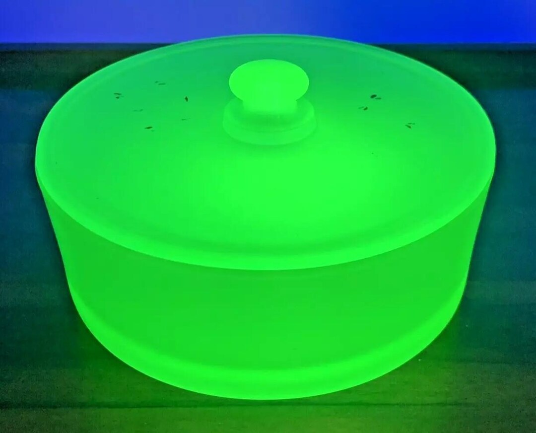 Vintage Green Frosted Satin Uranium Glass Art Deco Powder Jar Container ...