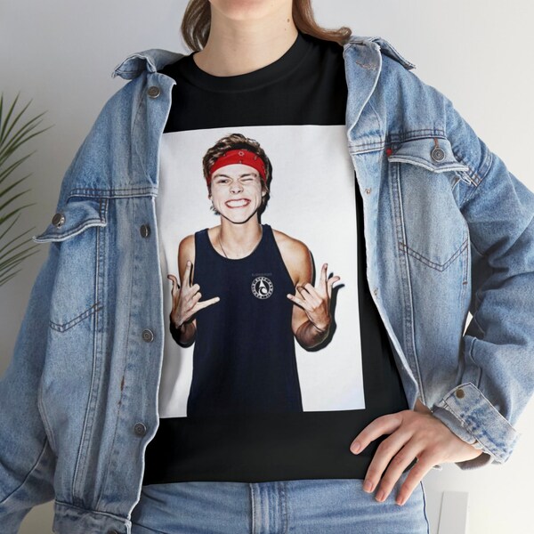 Ashton Irwin - Etsy