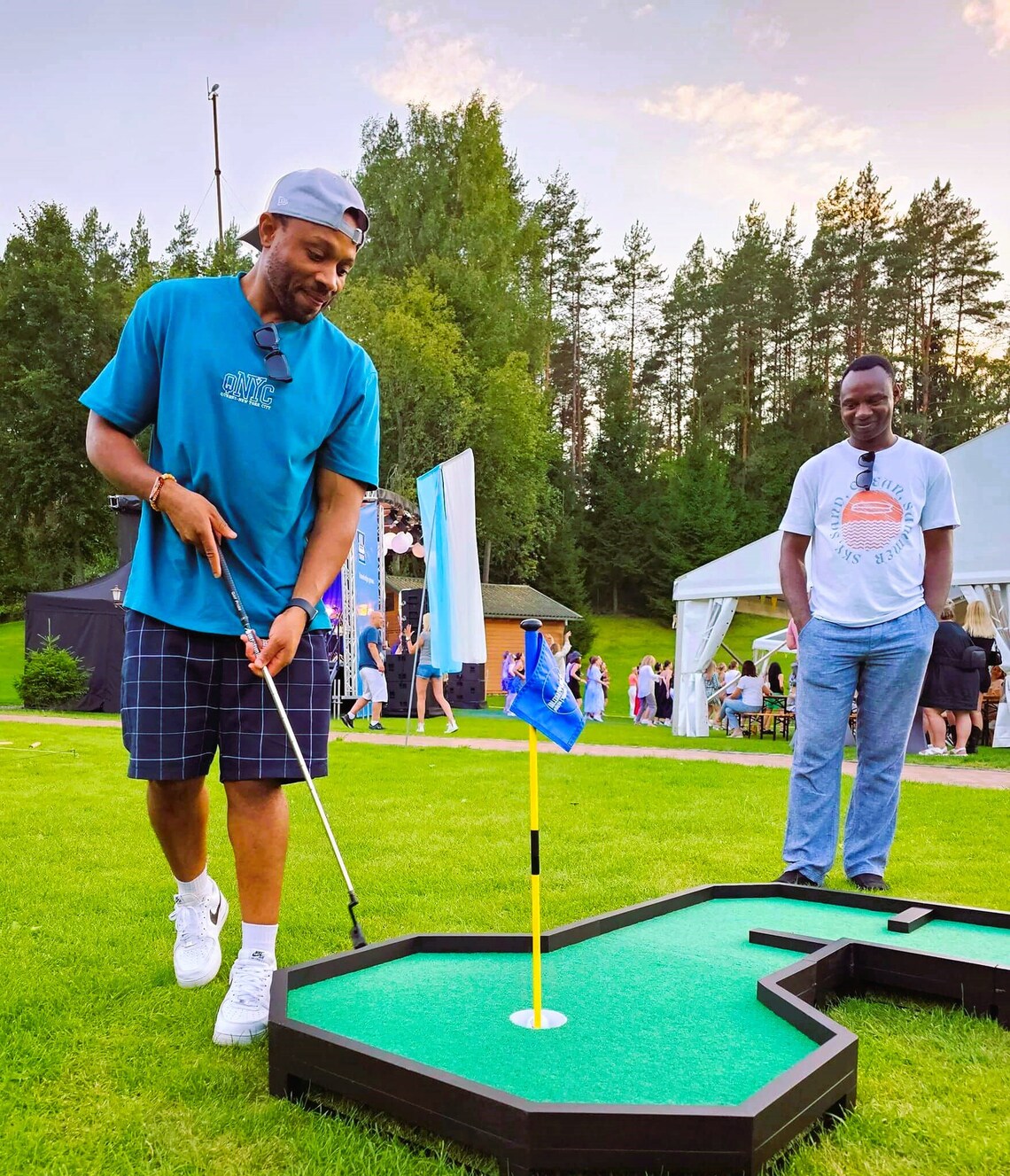 Team Building Activities for Work, Mini Golf Group Activity, Office ...