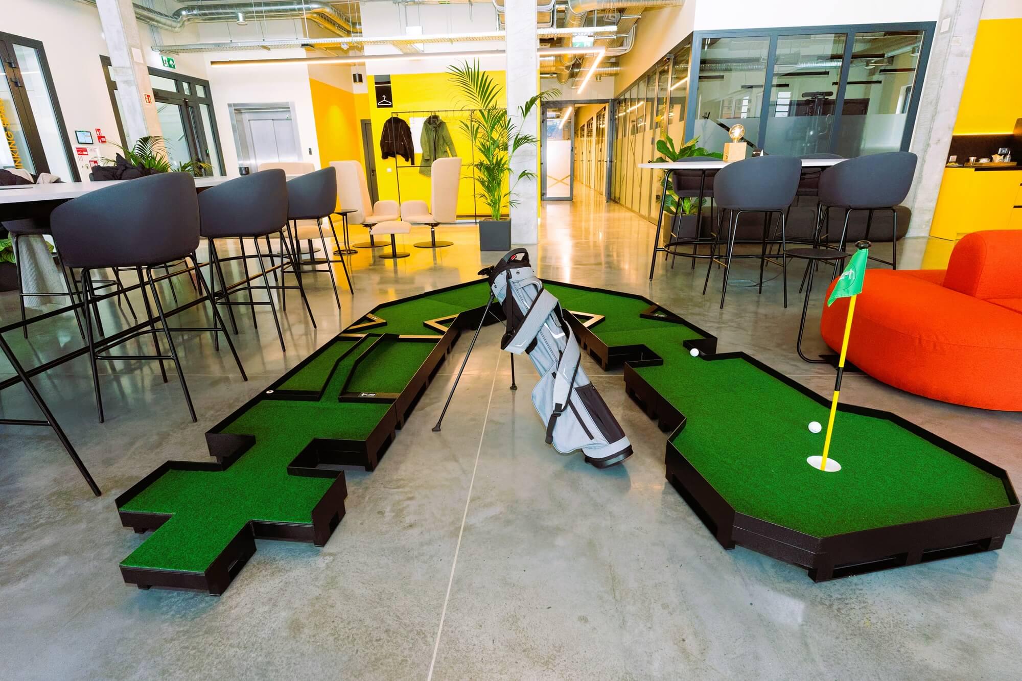 Mini Golf Course GRANDE: Perfect Mini Golf for Large Areas! Modular ...