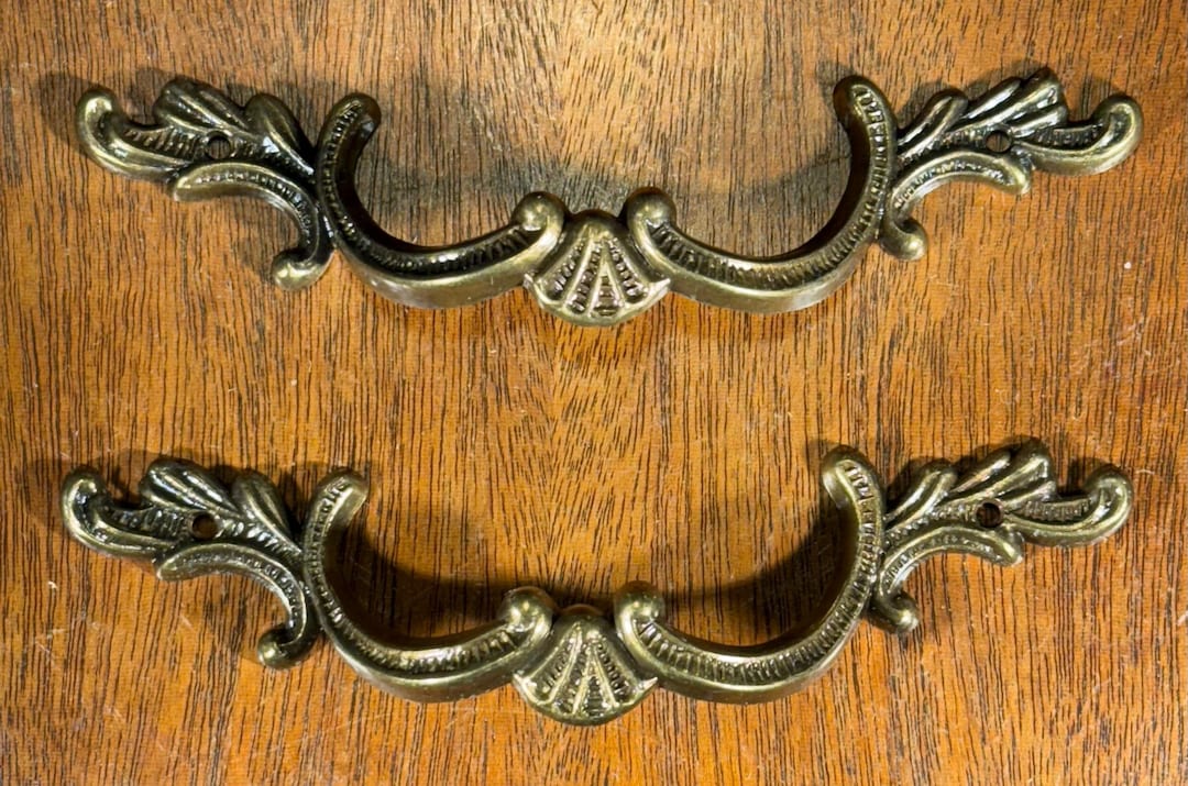 French Provincial Drawer Pulls Antiqued Brass Finish Set of 2 - Etsy