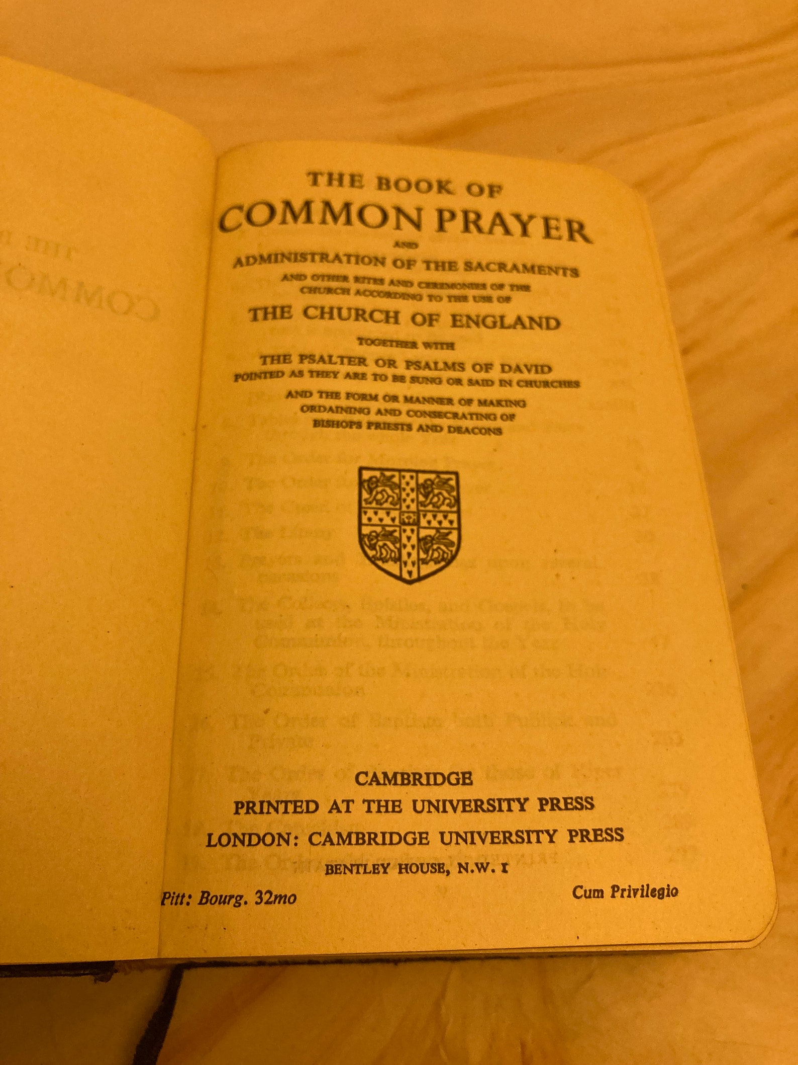 Cambridge Book of Common Prayer & Hymns – Vintage Christian Prayer Book ...